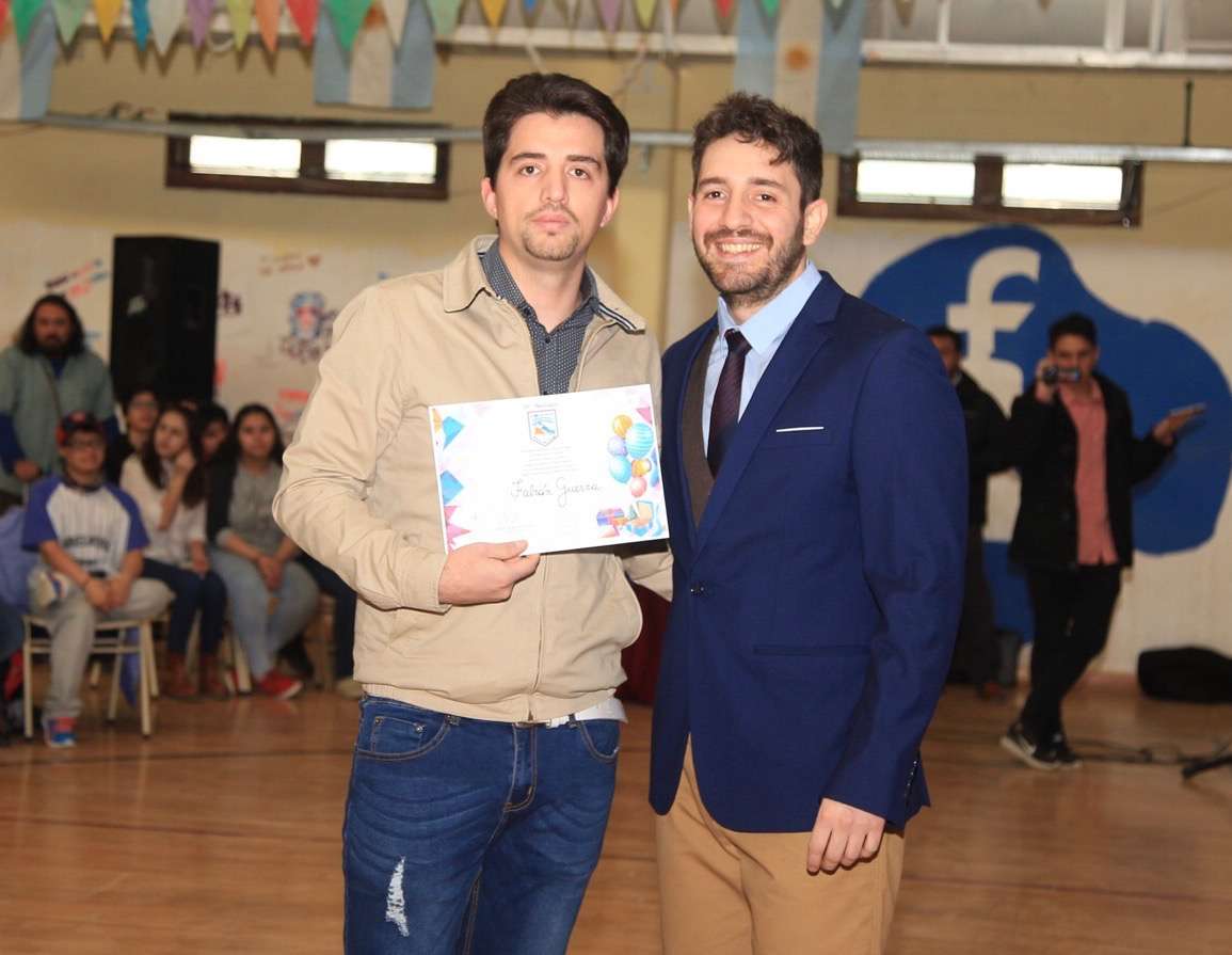 La Gobernadora presidió el acto por el 28 aniversario del Colegio ...