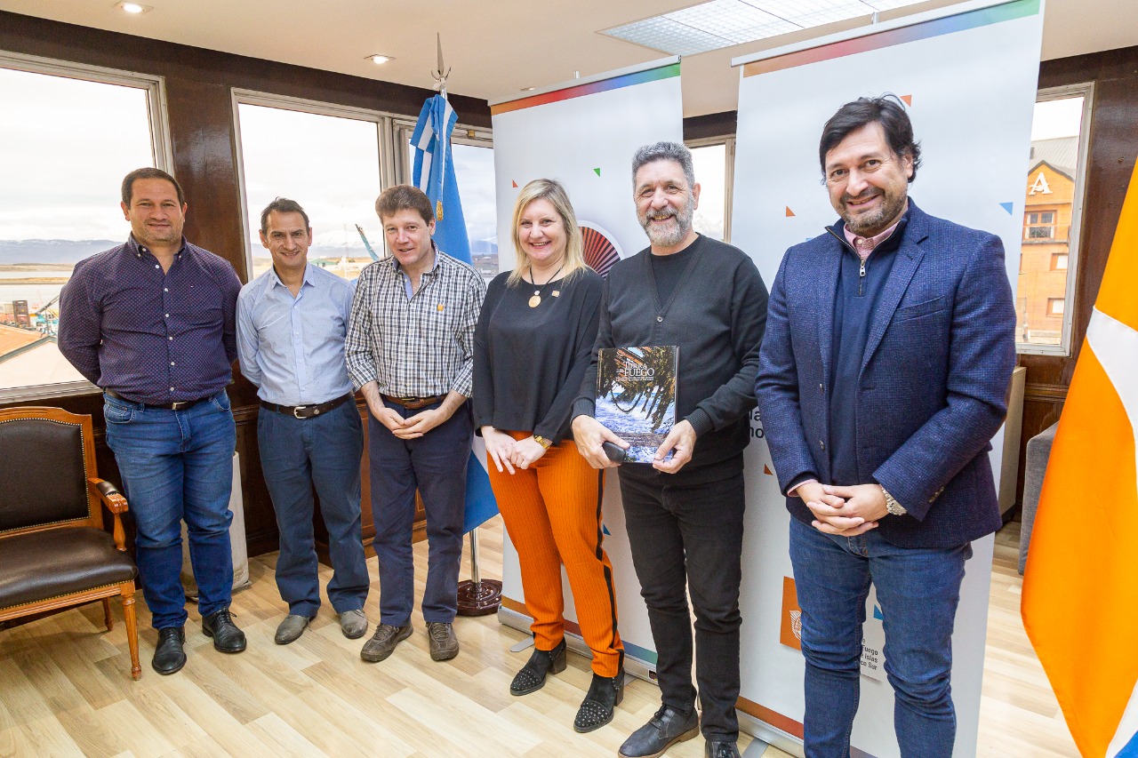 El Ministerio de Salud de la provincia refuerza el trabajo con el ...